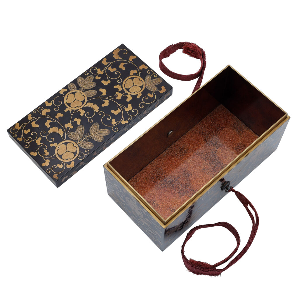 Japanese lacquer box set Makie Fubako (Fubako-02) | Samurai Museum Shop