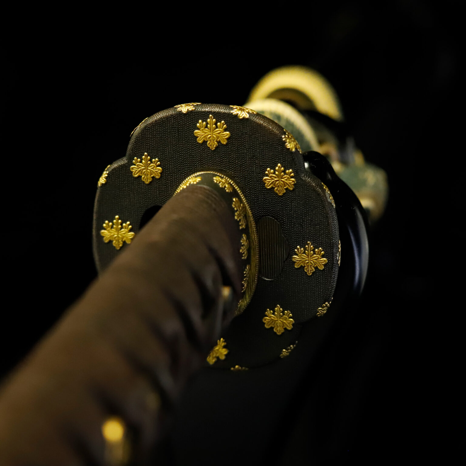 Nanbokucho Katana attributed to Kanenobu for sale | Samurai Museum Shop